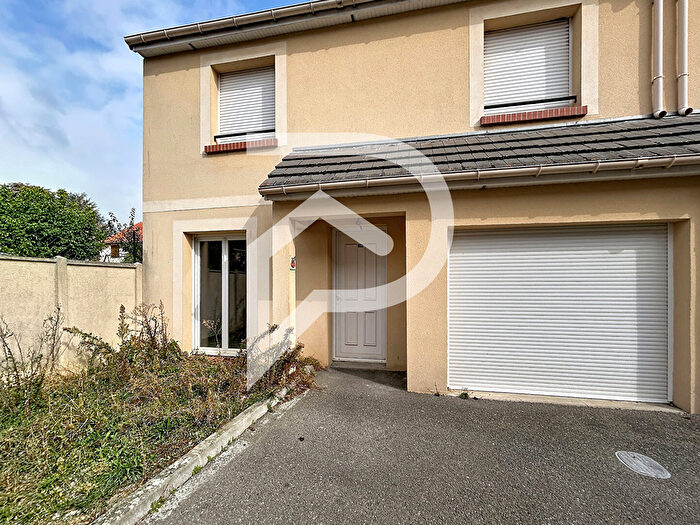 Maison 5 pièces à louer - Dreux, Centre-ville