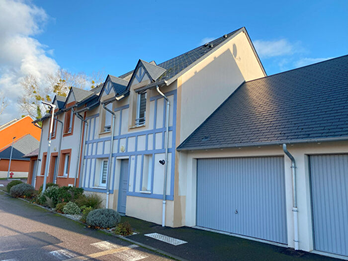 Maisons à vendre et appartements à louer - 1