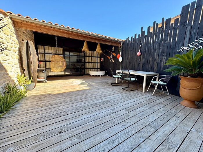 Maison à vendre - Bouzigues - 6 pièces - 4 chambres