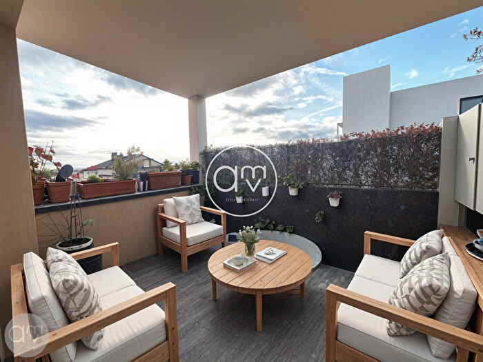 Appartement à vendre - Hyères, Pyanet - 2 pièces - 1 chambre