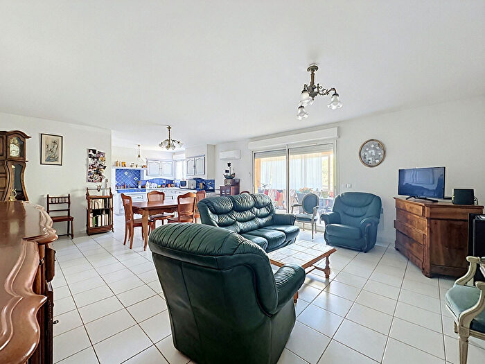 Miramas, La Crau : Appartement 4 pièces à vendre