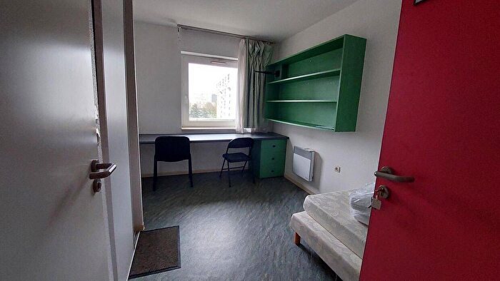 Appartement à louer - Montet-Octroi, Vand uvre-lès-Nancy - 1 pièce