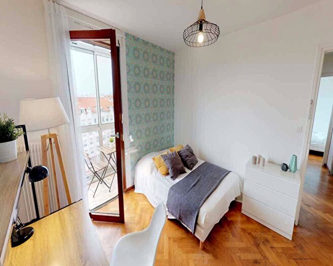 Saint Louis, Lyon 7ème arrondissement : Appartement 1 pièce à louer