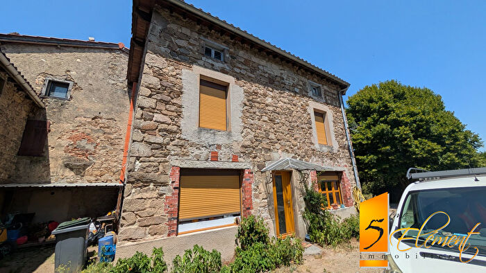 Maison 4 pièces à vendre - Saint-Andéol-le-Château