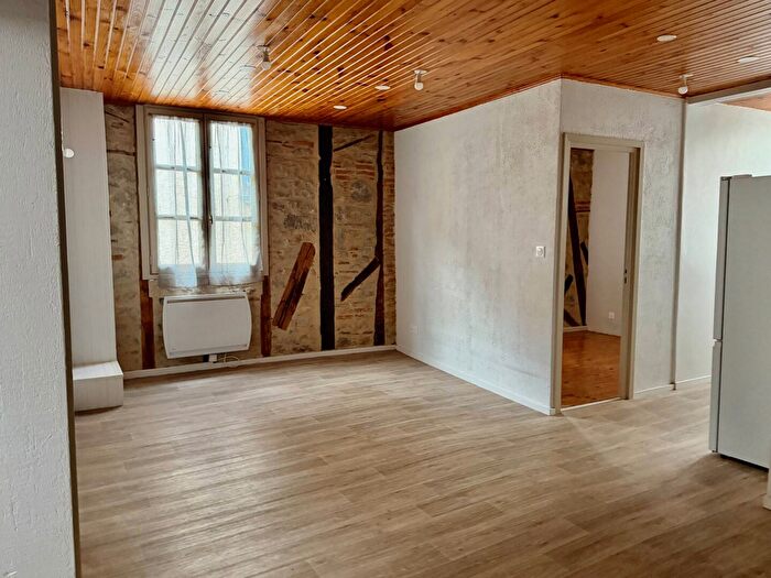 Appartement à louer - Villefranche-de-Rouergue - 2 pièces - 2 chambres