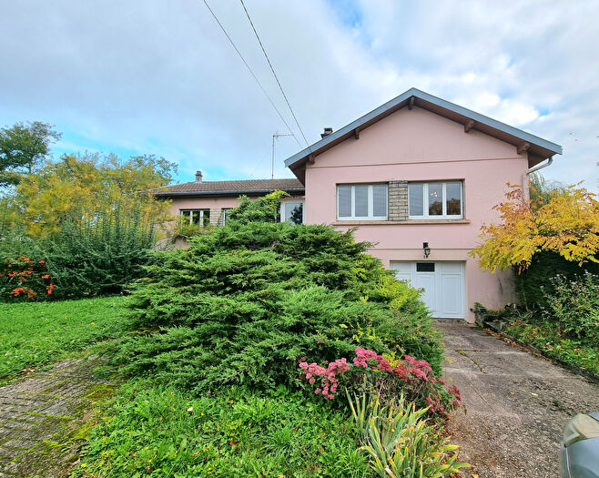 Maison à vendre - Château-Salins - 7 pièces - 4 chambres