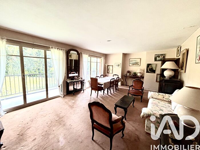 Appartement 6 pièces à Ville-dAvray, à vendre