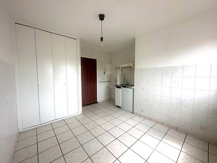 Champmaillot, Dijon - Appartement 1 pièce à louer