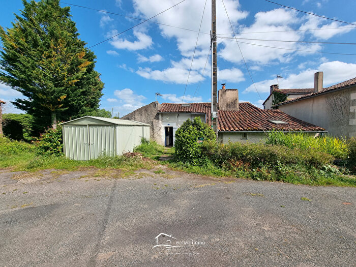 Vasles : Maison 1 pièce à vendre