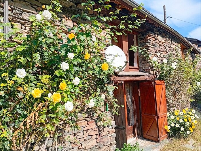 Maison à vendre - Auzat - 4 pièces - 3 chambres