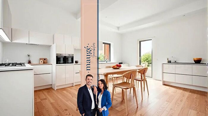 Maison à vendre - Oytier-Saint-Oblas - 3 pièces - 2 chambres