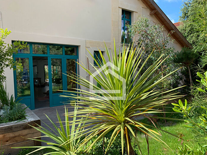 Maison à vendre - Soulac-sur-Mer - 6 pièces - 5 chambres