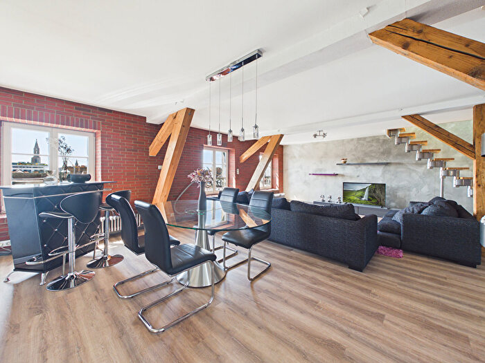 Appartement 4 pièces à Strasbourg, Tribunal, Les Halles, Poincaré, à vendre