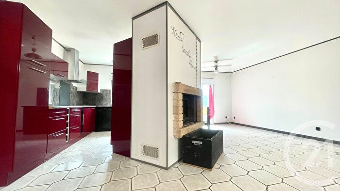 Maison 5 pièces à La Chapelle-Gonaguet, à louer