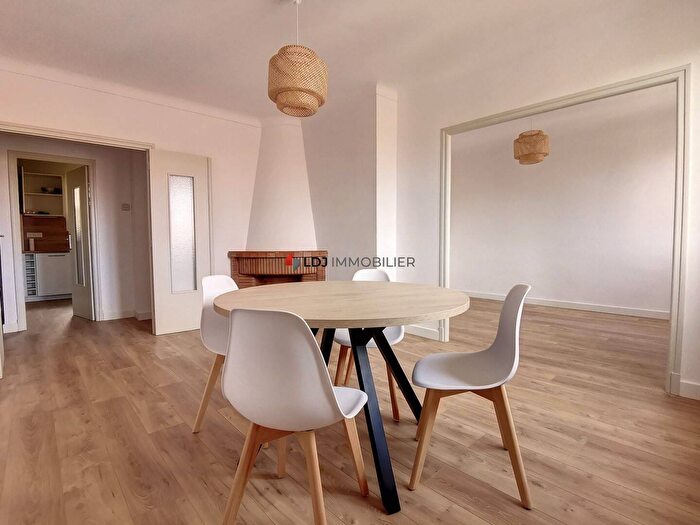 Appartement à louer - Clémenceau, Perpignan - 5 pièces - 1 chambre