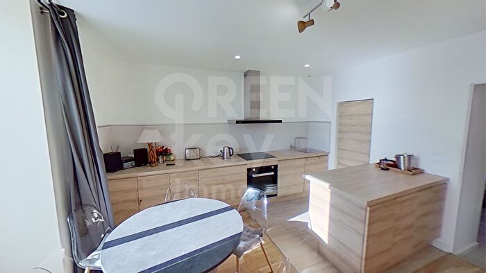 Appartement à louer - Nantes, Saint-Clément, Jardin des plantes, Caserne Lamoricière - 2 pièces - 1 chambre