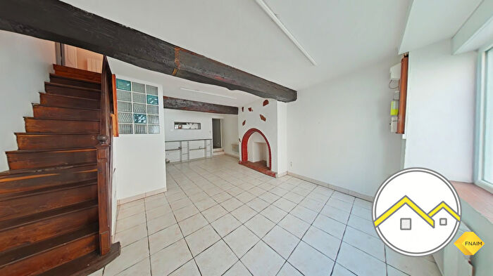 Maison à vendre - Châteaubriant, Centre-ville, Gare - 4 pièces - 3 chambres