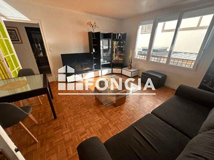 Centre, Brest : Appartement 3 pièces à louer