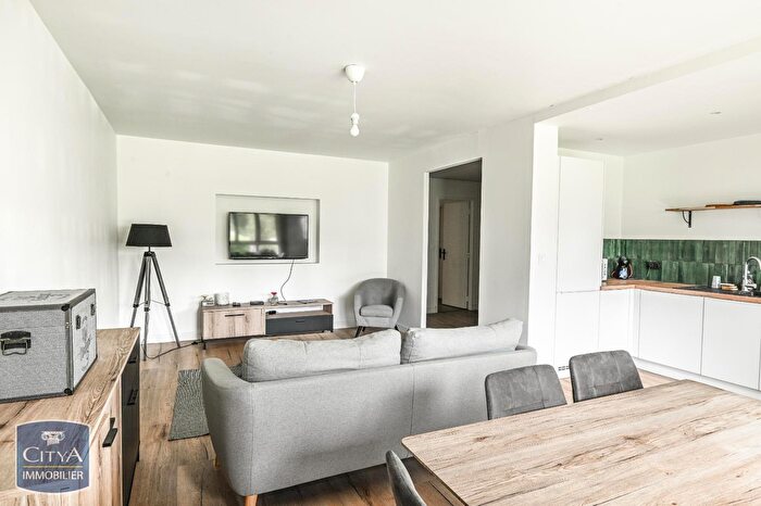 Caen, Pierre Heuzé - Appartement 4 pièces à louer