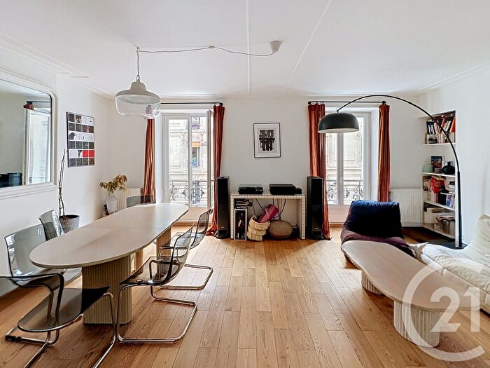 Paris 18ème, Montmartre, Sacré Coeur, Abbesses - Appartement 4 pièces à vendre