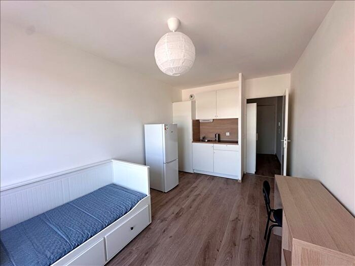 Conflans-Sainte-Honorine, Romagné, Renouveau - Appartement 1 pièce à louer