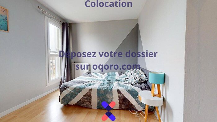 Appartement à louer - Reste des Chenes-Le Ponceau, Cergy - 4 pièces - 3 chambres