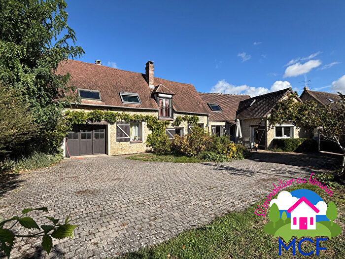 Maison 7 pièces à vendre à Bréval