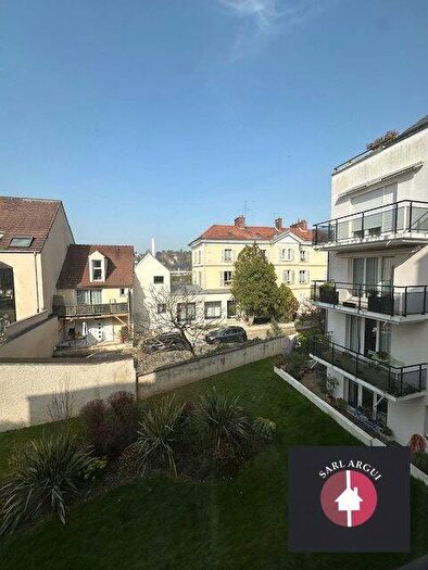 Appartement à louer - Tassigny-Leclerc Centre, Lagny-sur-Marne - 2 pièces - 1 chambre