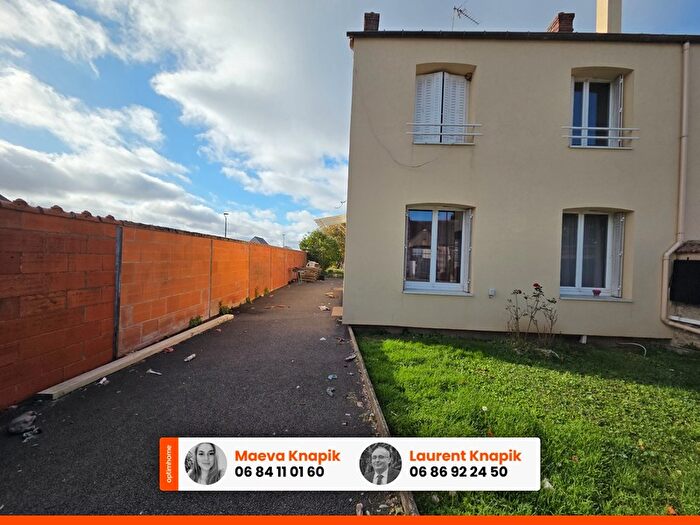 Maison à vendre - Ouarville - 4 pièces - 3 chambres