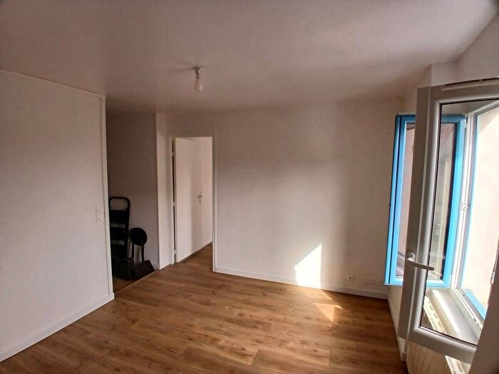 Appartement 2 pièces à louer - Centre Bourg, Épône