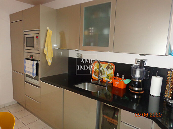 Appartement 5 pièces à louer à Châtillon, Maison Blanche