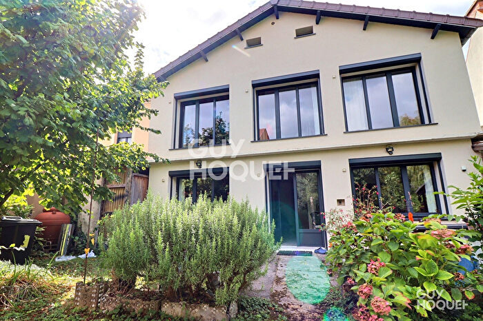 Maison à vendre - Massy, Massy-Opéra, Petit Massy, La Paix, Les Champarts - 6 pièces - 4 chambres