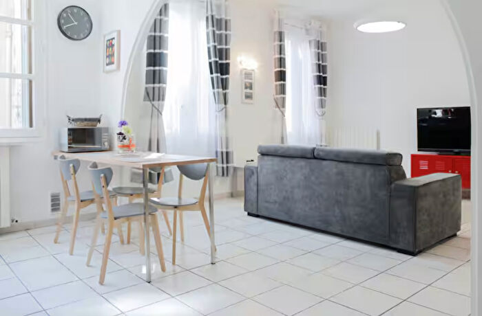 Appartement à vendre - Aix-en-Provence, Centre-ville - 2 pièces - 1 chambre
