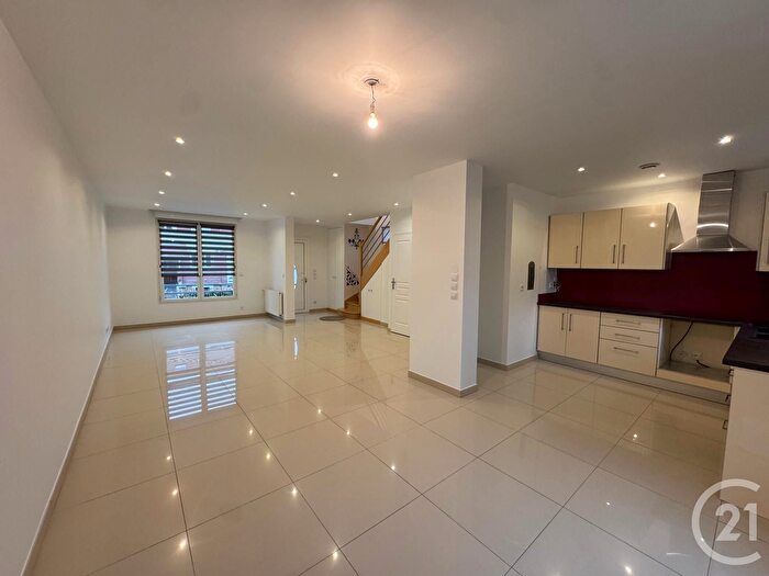 Maison à louer - Saint-Maur-des-Fossés, Adamville - 7 pièces - 3 chambres