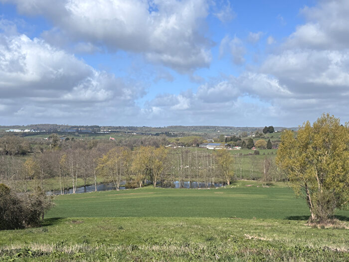 Maison à vendre - Gacé - 7 pièces - 5 chambres
