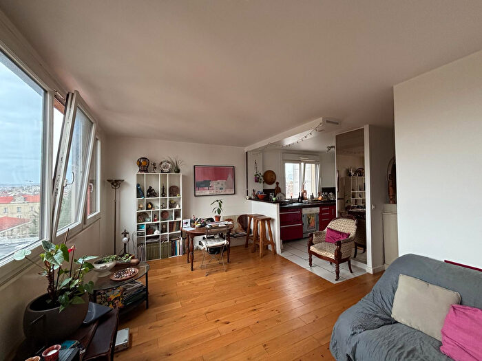 Appartement à vendre - Nanterre, Vieux Pont - 3 pièces - 2 chambres