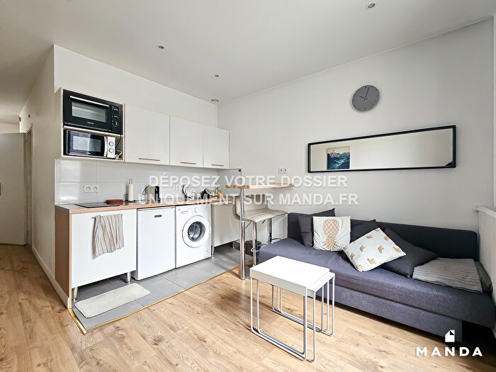 Appartement à louer - Issy-les-Moulineaux, Les Epinettes, Le Fort, Les Hauts dIssy - 2 pièces - 1 chambre