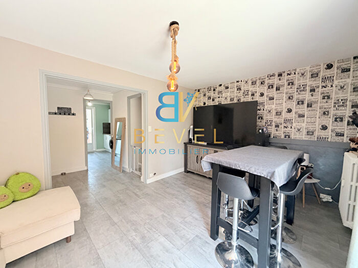 Saint-Jean-de-Maurienne : Appartement 3 pièces à vendre
