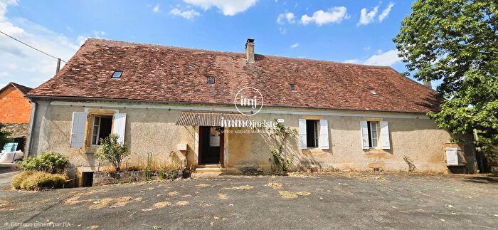 Saint-Médard-d'Excideuil : Maison 6 pièces à vendre