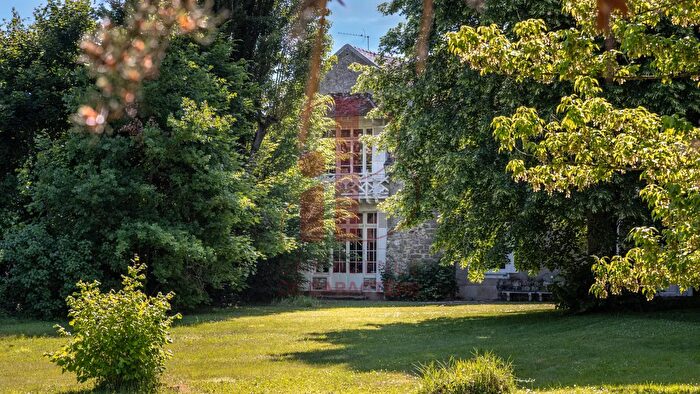 Maison à vendre - Bois-le-Roi - 15 pièces - 6 chambres