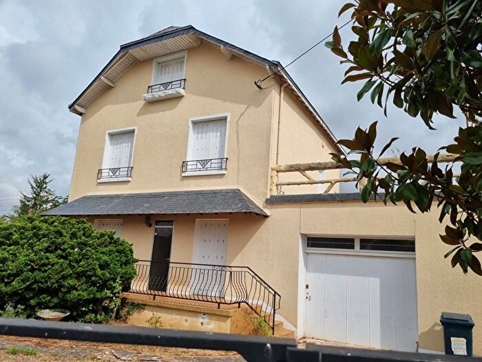 Maison à vendre - Déols - 6 pièces - 4 chambres