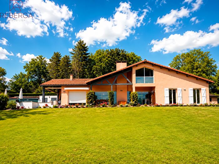 Maison 7 pièces à Pont-de-Larn, à vendre