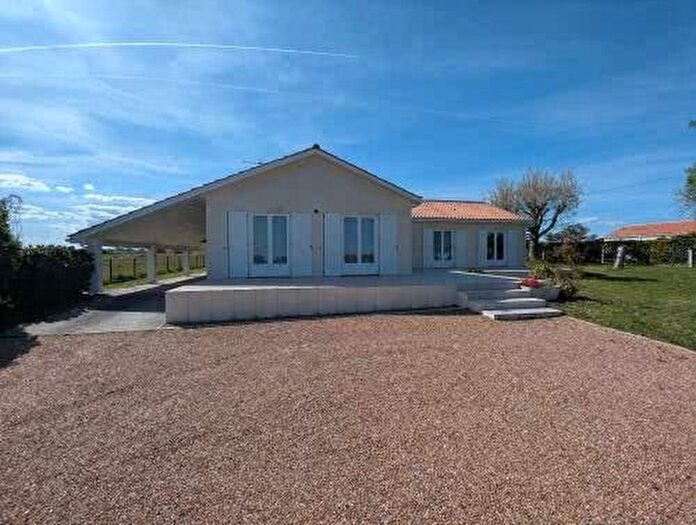 Maison à vendre - Bourg - 5 pièces - 4 chambres