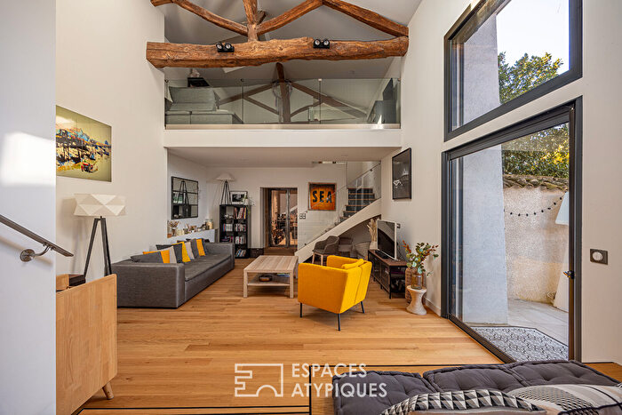 Maison à vendre - Fleurieu-sur-Saône - 6 pièces - 5 chambres