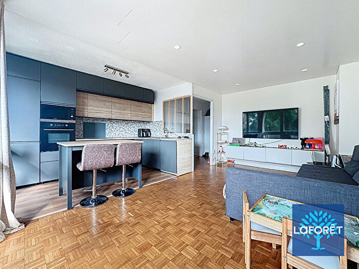 Appartement à vendre - Chilly-Mazarin, Nord - 3 pièces - 2 chambres