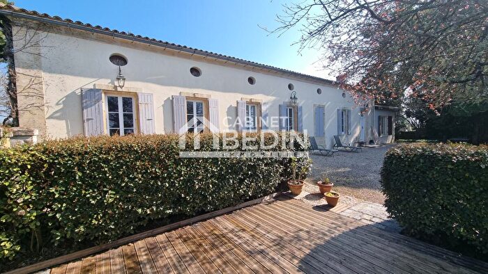 Maison à vendre - Bayon-sur-Gironde - 9 pièces - 5 chambres