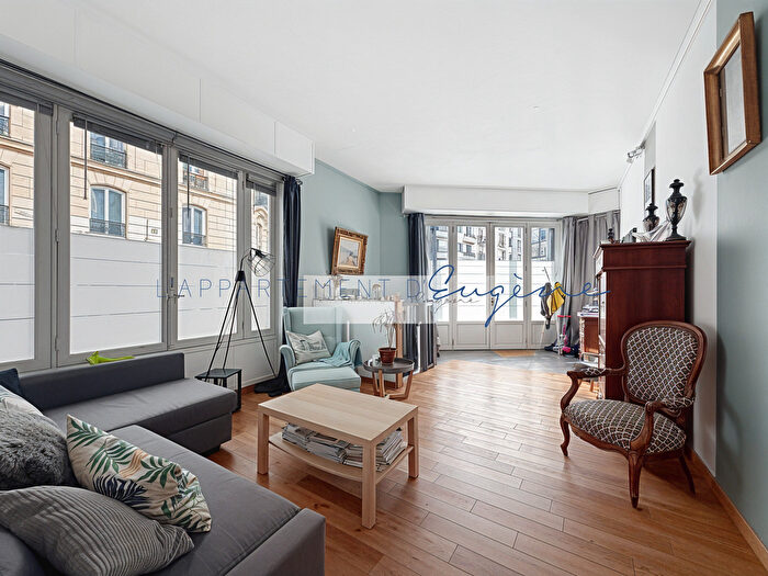 Appartement à vendre - Paris e , Plaine, Lagny - 3 pièces - 2 chambres