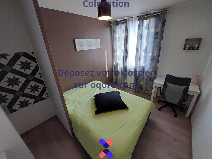 Appartement à louer - Arlequin, Grenoble - 5 pièces - 4 chambres