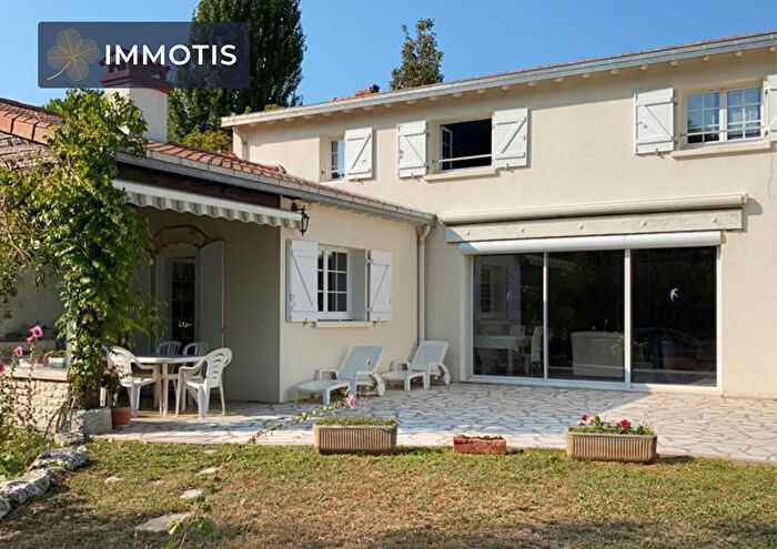 Maison à vendre - Aytré - 8 pièces - 6 chambres