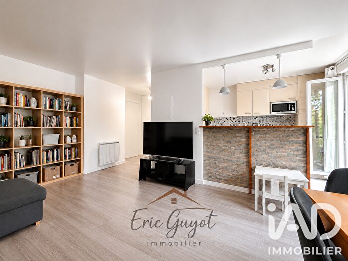 Appartement 3 pièces à vendre - Le Plessis-Trévise, Centre-ville, Orly Parc